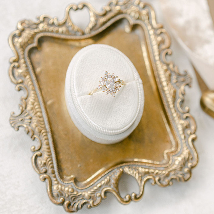 Snow White Ring Box (Single Slot) Ring boxes by The Heirloom Ring Box ...